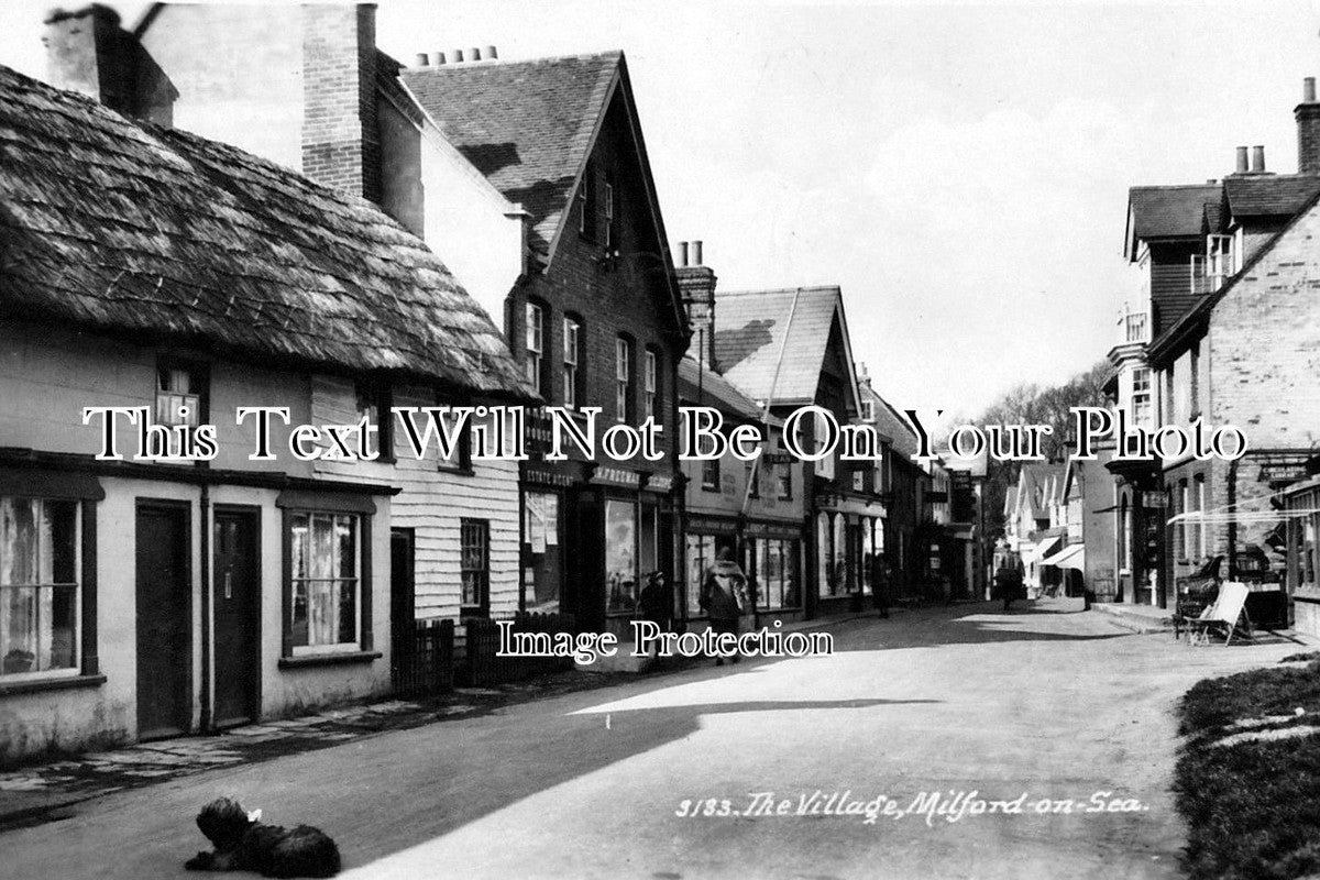 HA 267 - Milford On Sea, New Forest, Hampshire c1940 – JB Archive