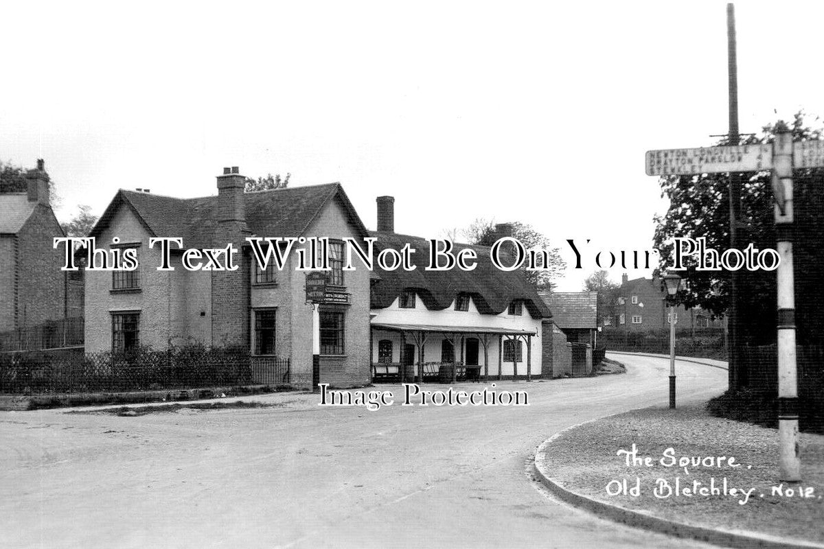 BU 2552 - The Square, Old Bletchley, Buckinghamshire – JB Archive