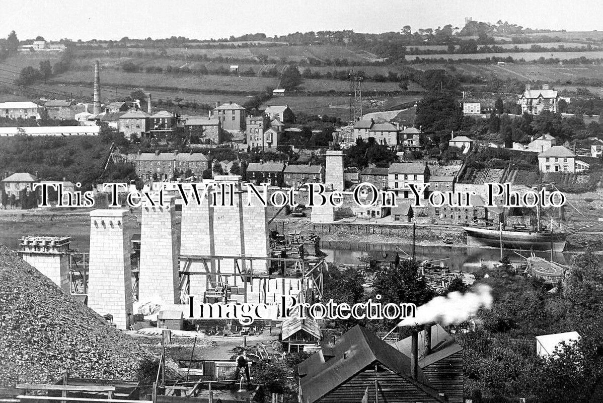 CO 4425 - Building Calstock Viaduct , Cornwall c1905 – JB Archive