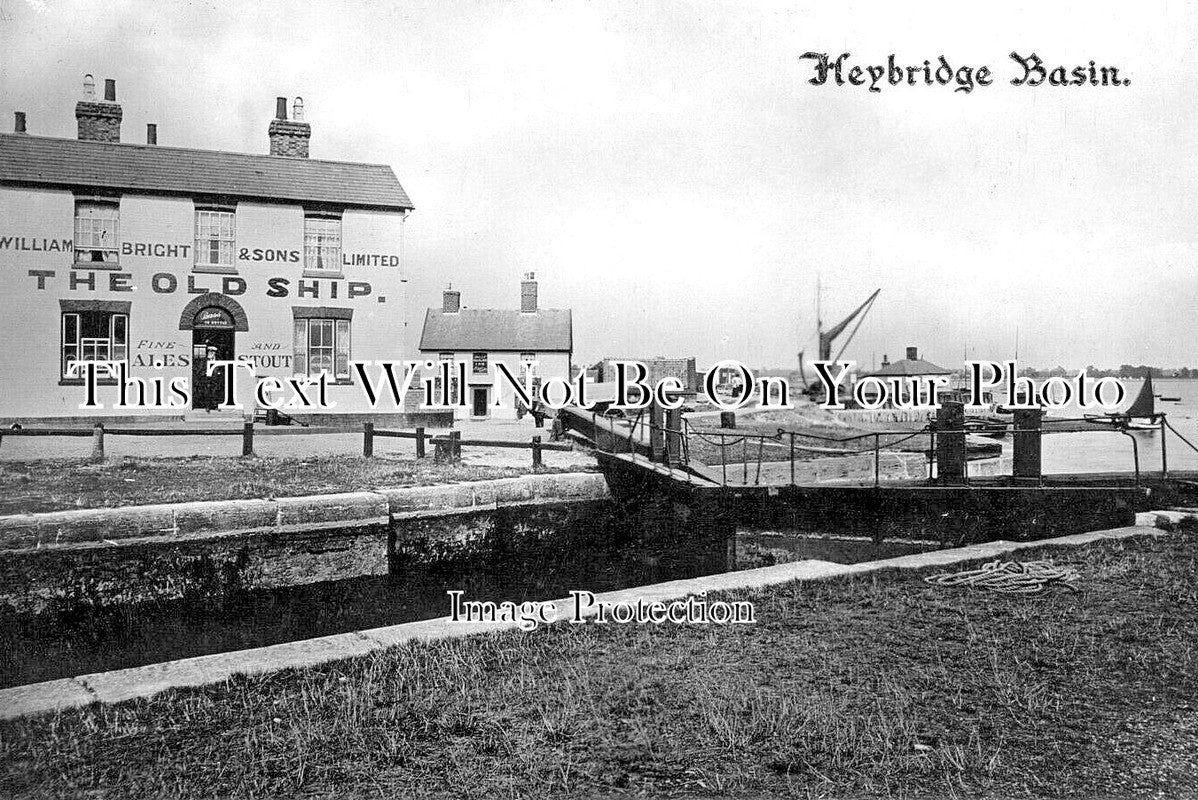 ES 6545 - The Old Ship Pub, Heybridge Basin, Essex c1920 – JB Archive
