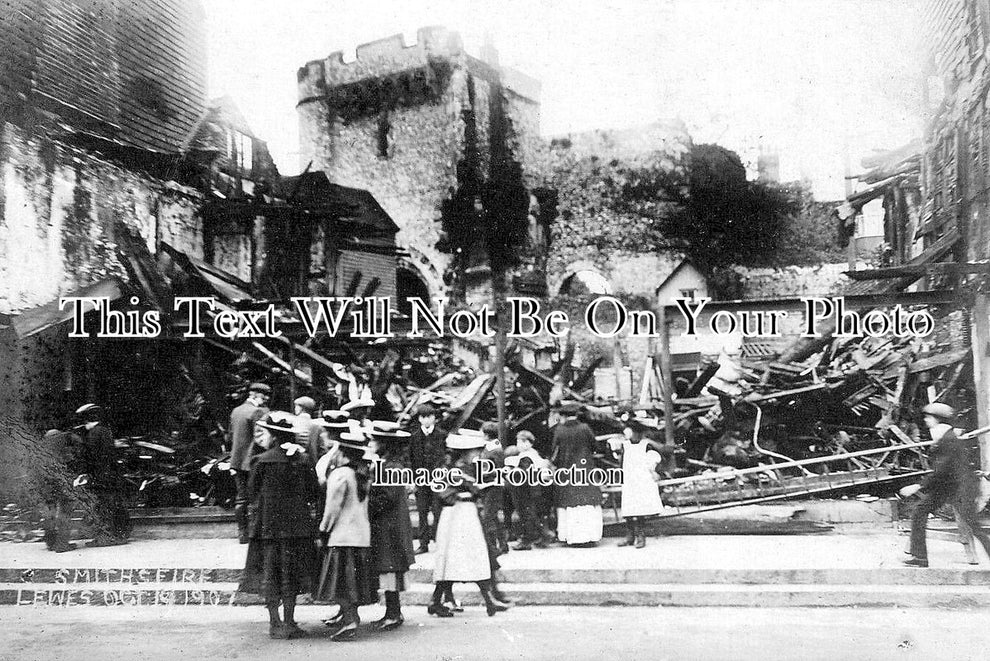 SX 6133 - Smiths Fire, Lewes, Sussex 1907 – JB Archive