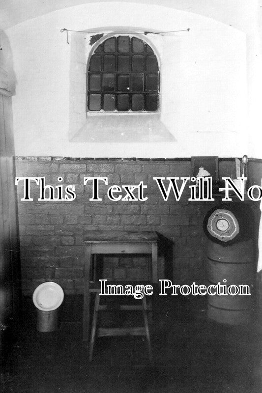 WA 2822 - Prison Cell In Warwick Prison, Warwickshire – JB Archive