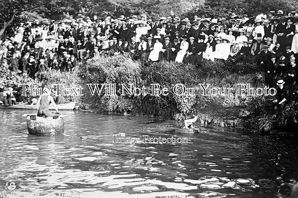 YO 14131 - Tub Race, Hallgate Water Carnival, Yorkshire – JB Archive