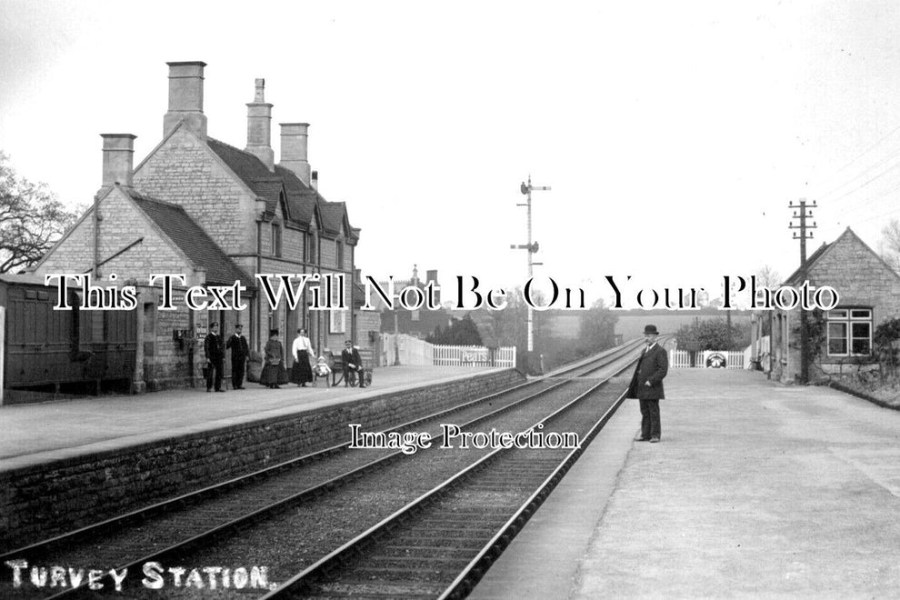 BF 1050 - Turvey Railway Station, Bedfordshire – JB Archive