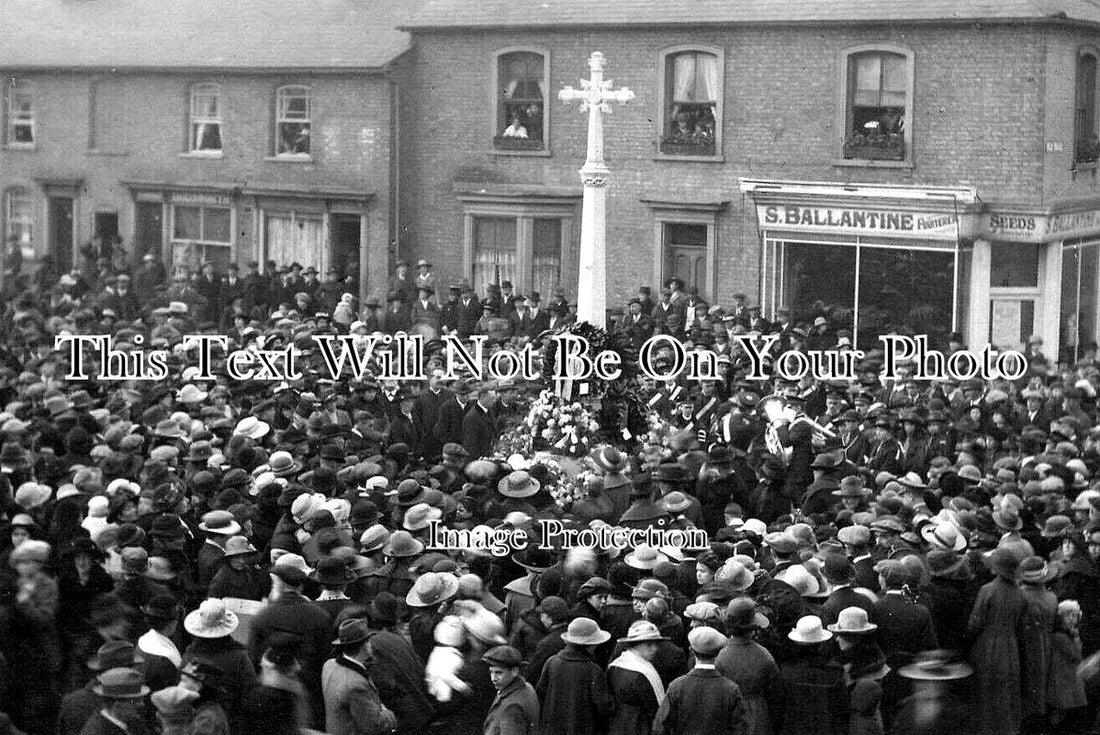 BF 1123 - Linslade WW1 War Memorial Dedication, Bedfordshire – JB Archive