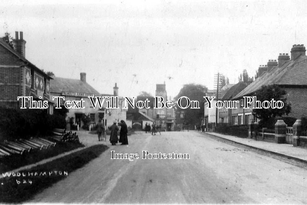 BK 114 - Woolhampton, Berkshire – JB Archive