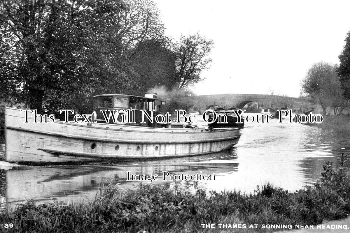 BK 2080 - The River Thames At Sonning, Reading, Berkshire – JB Archive