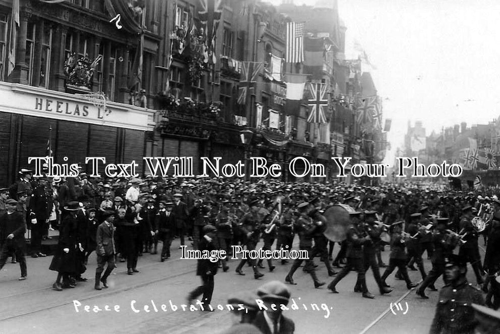 BK 972 - WW1 Peace Celebration Parade, Reading, Berkshire – JB Archive