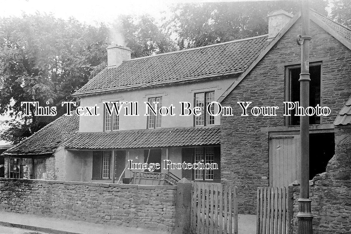 BR 1083 - The Tramways Office Bus Depot, Hanham, Bristol – JB Archive