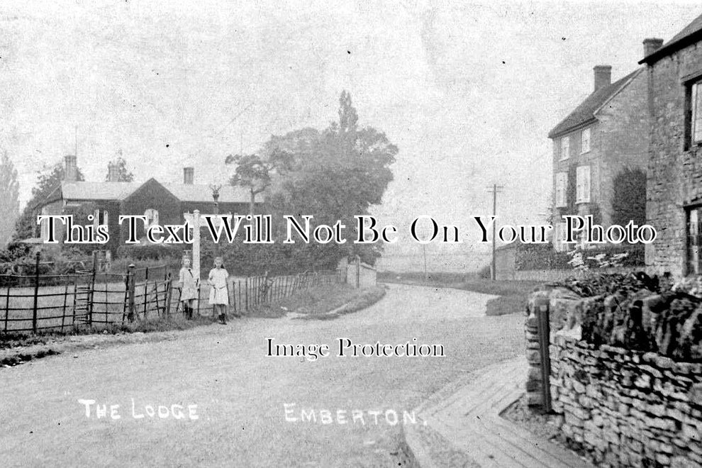 BU 125 - The Lodge, Emberton, Buckinghamshire – JB Archive