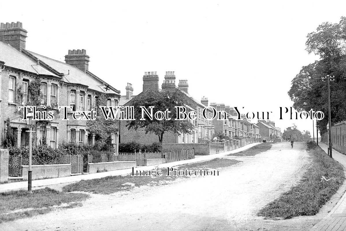 BU 1536 - Bierton Avenue, Aylesbury, Buckinghamshire – JB Archive