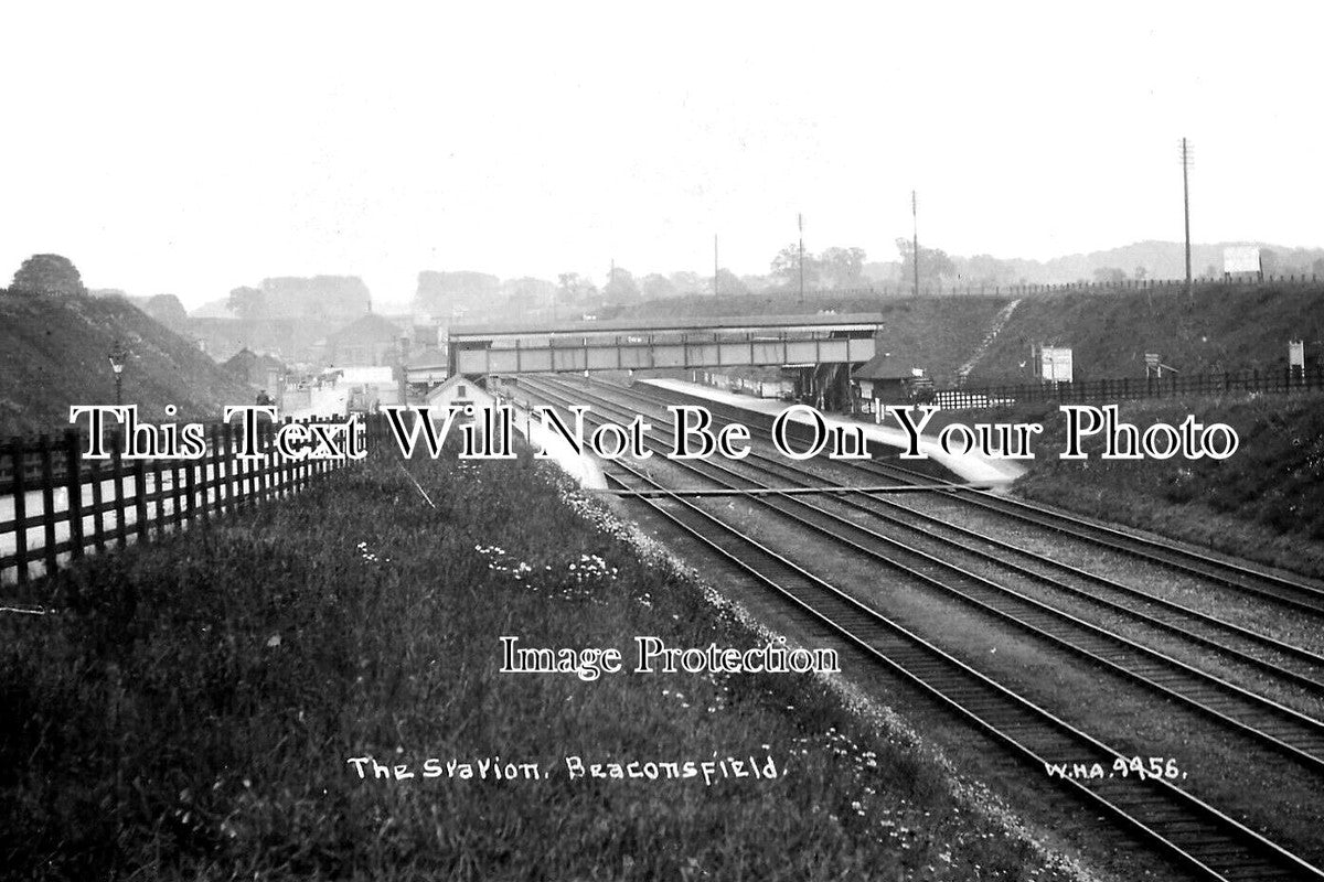 BU 1703 - Beaconsfield Railway Station, Buckinghamshire – JB Archive