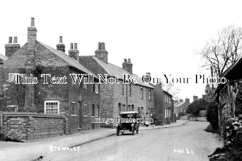 BU 1831 - Stewkley High Street, Buckinghamshire – JB Archive