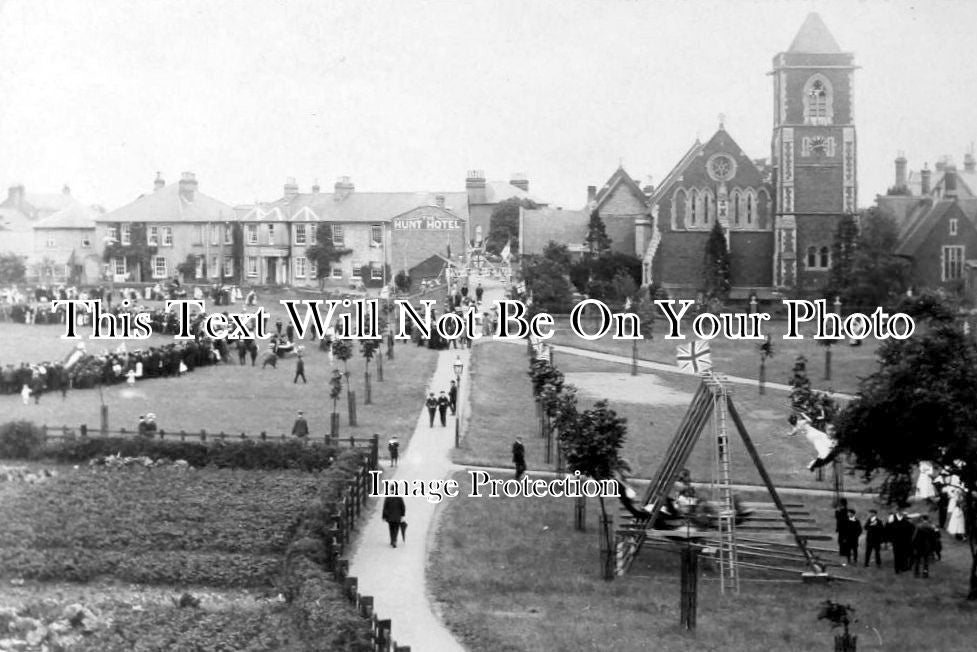 BU 301 - Show Day Fair, Linslade, Buckinghamshire – JB Archive