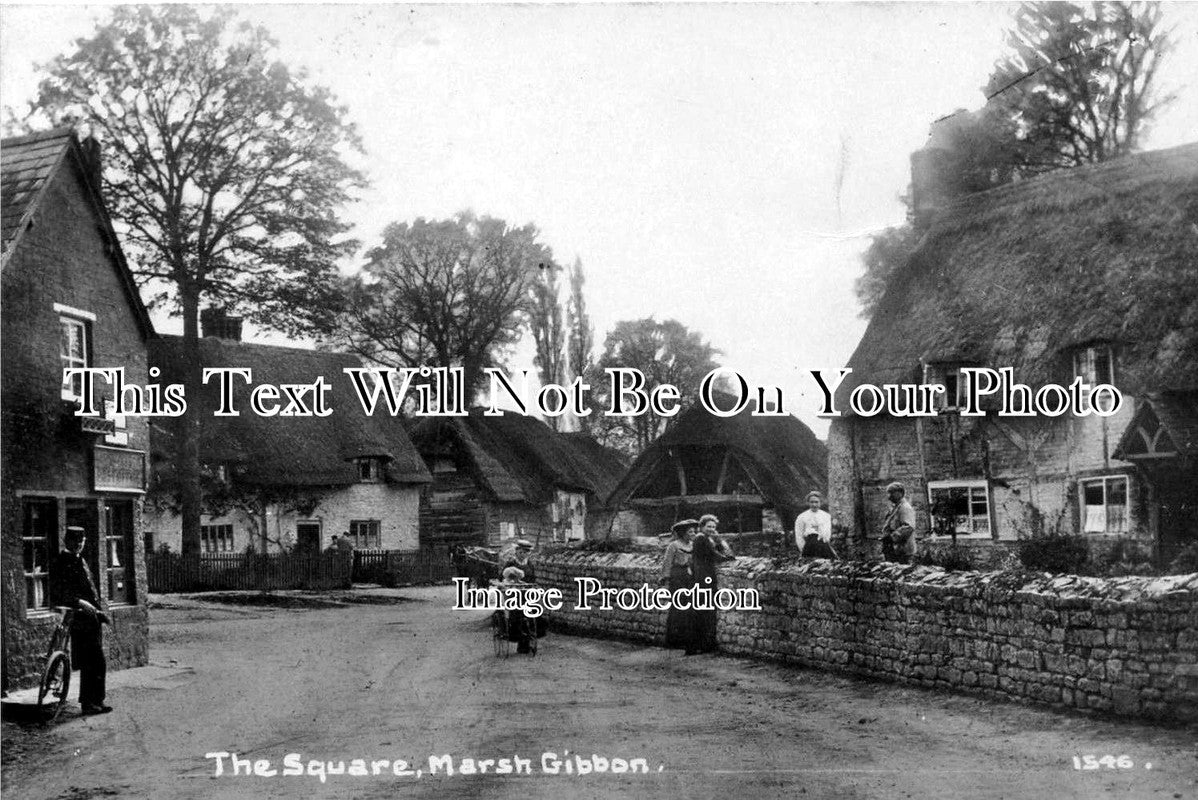 BU 464 - The Square, Marsh Gibbon, Buckinghamshire c1913 – JB Archive