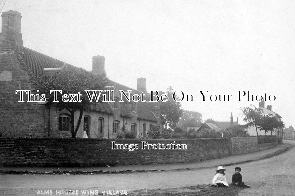 BU 795 - Alms Houses, Wing, Buckinghamshire c1914 – JB Archive