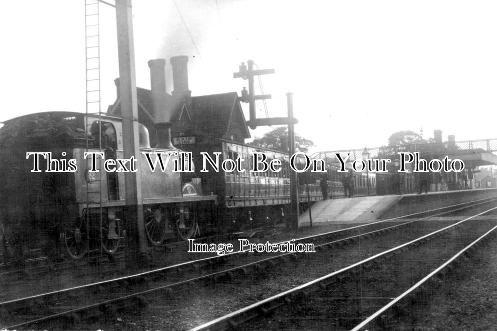 BU 818 - Verney Junction Railway Station, Buckinghamshire – JB Archive