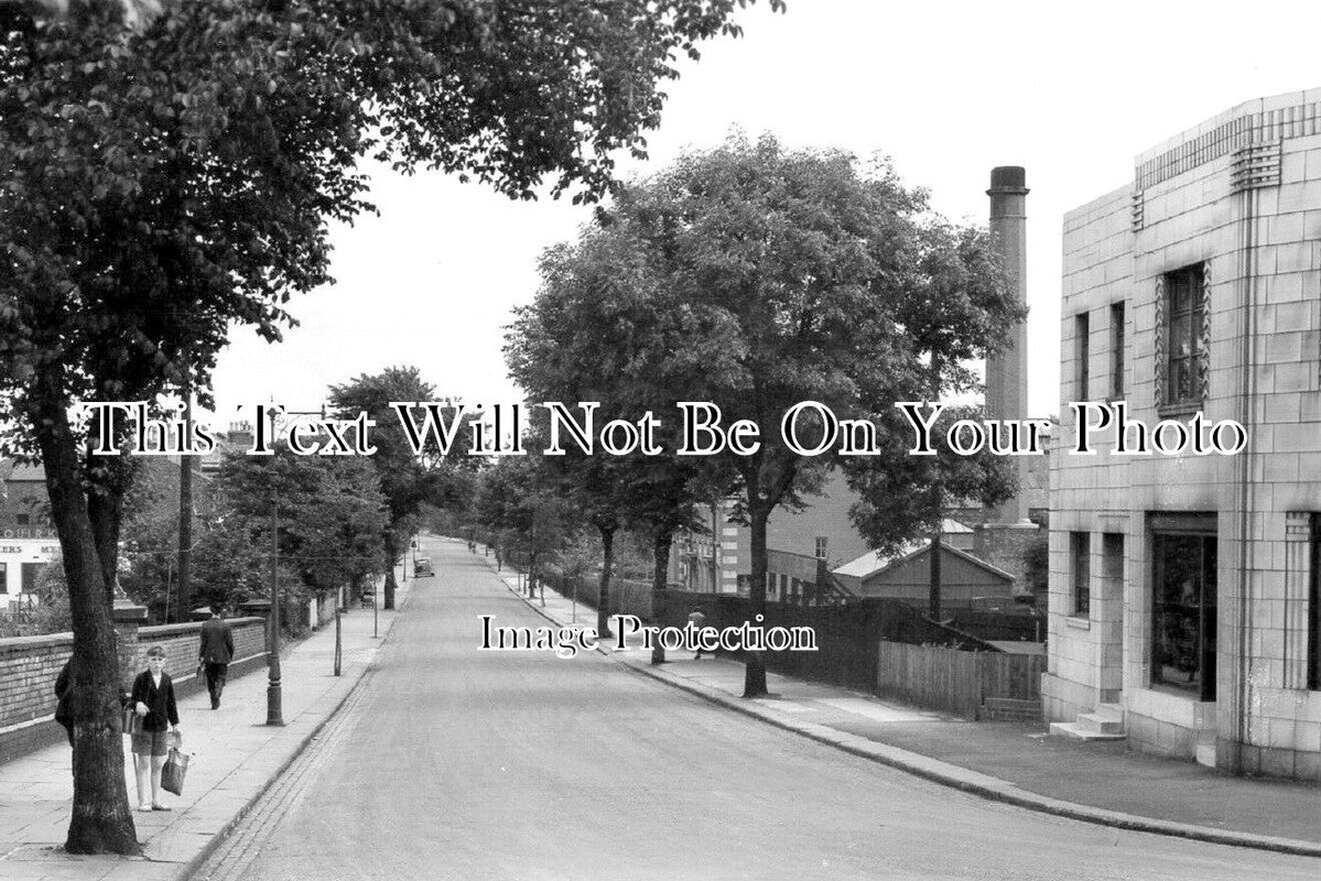 CH 2250 - Broad Road, Sale, Cheshire c1956 – JB Archive