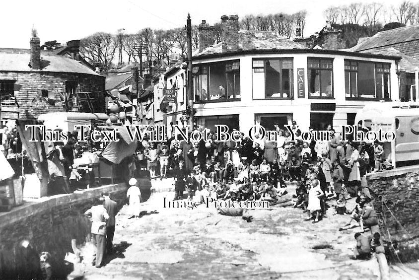 CO 1972 - Padstow May Day, Cornwall – JB Archive