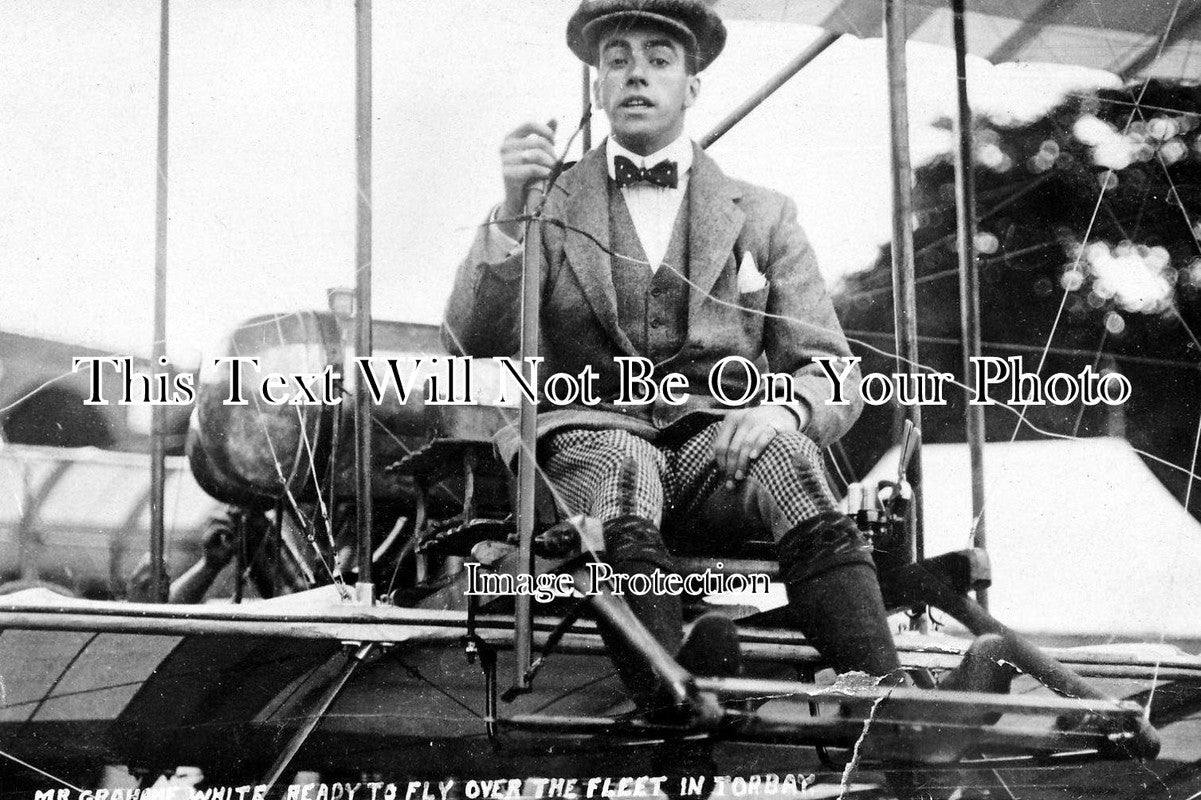 CO 407 - Aviator Graham White, Torbay, Devon – JB Archive