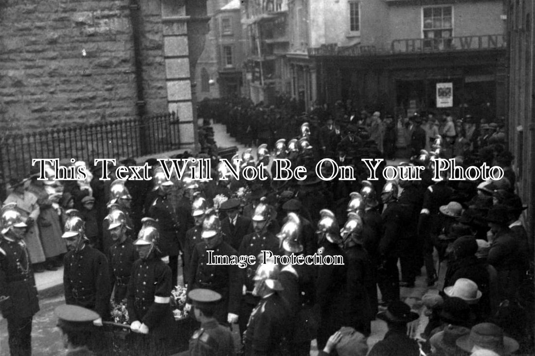 CO 718 - Fire Brigade, St Ives, Cornwall – JB Archive