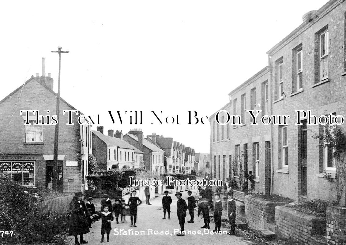 DE 1426 - Station Road, Pinhoe, Devon – JB Archive