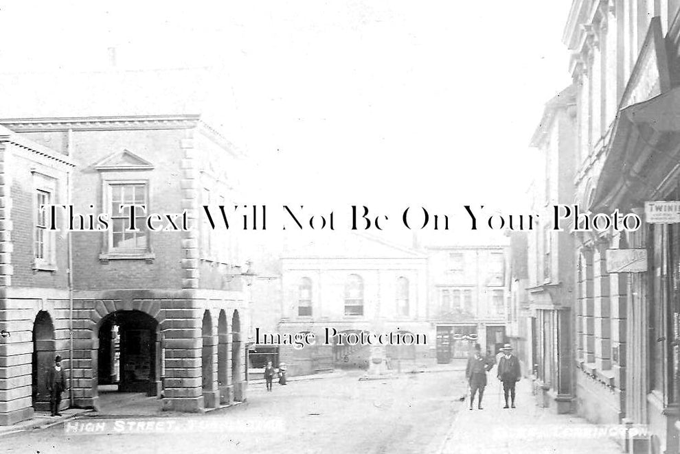 DE 1727 - High Street, Torrington, Devon – JB Archive