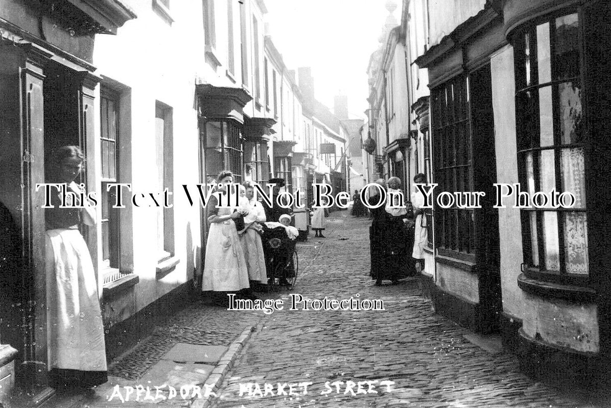 DE 2407 - Market Street, Appledore, Devon – JB Archive