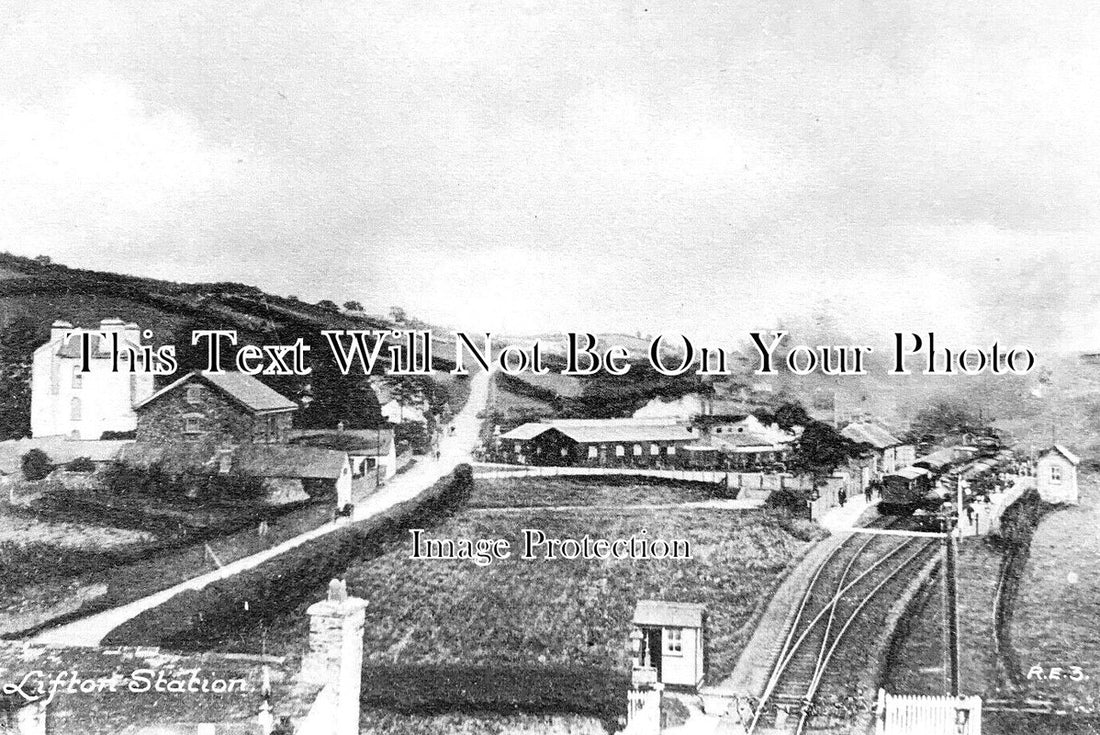 DE 2735 - Lifton Railway Station, Devon – JB Archive