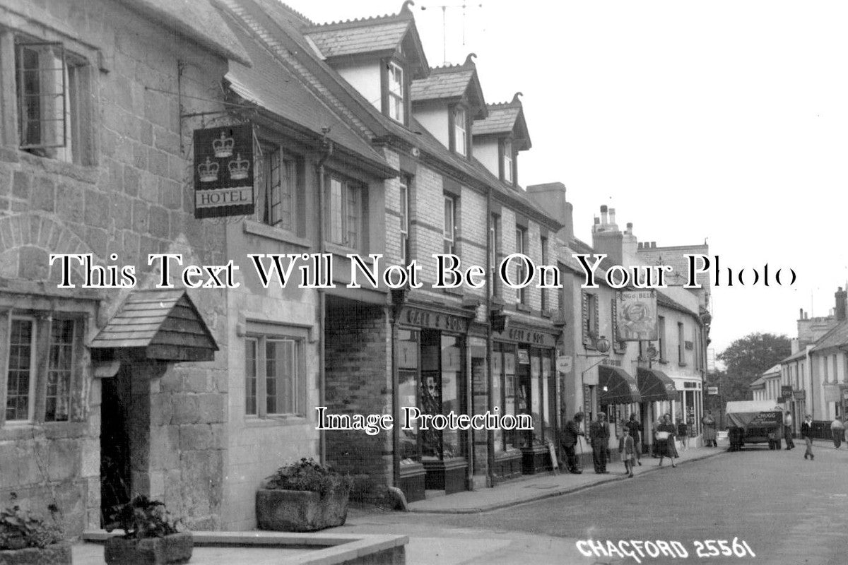 DE 3195 - High Street, Chagford, Devon – JB Archive