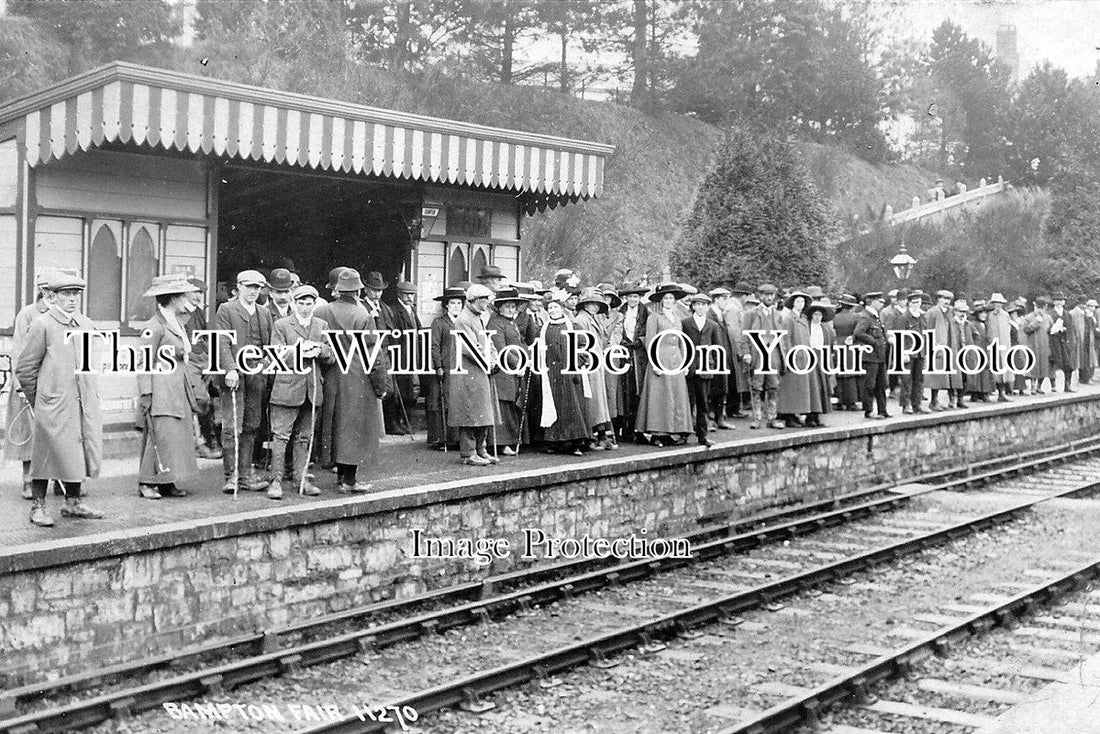 DE 883 - Bampton Railway Station, Devon – JB Archive