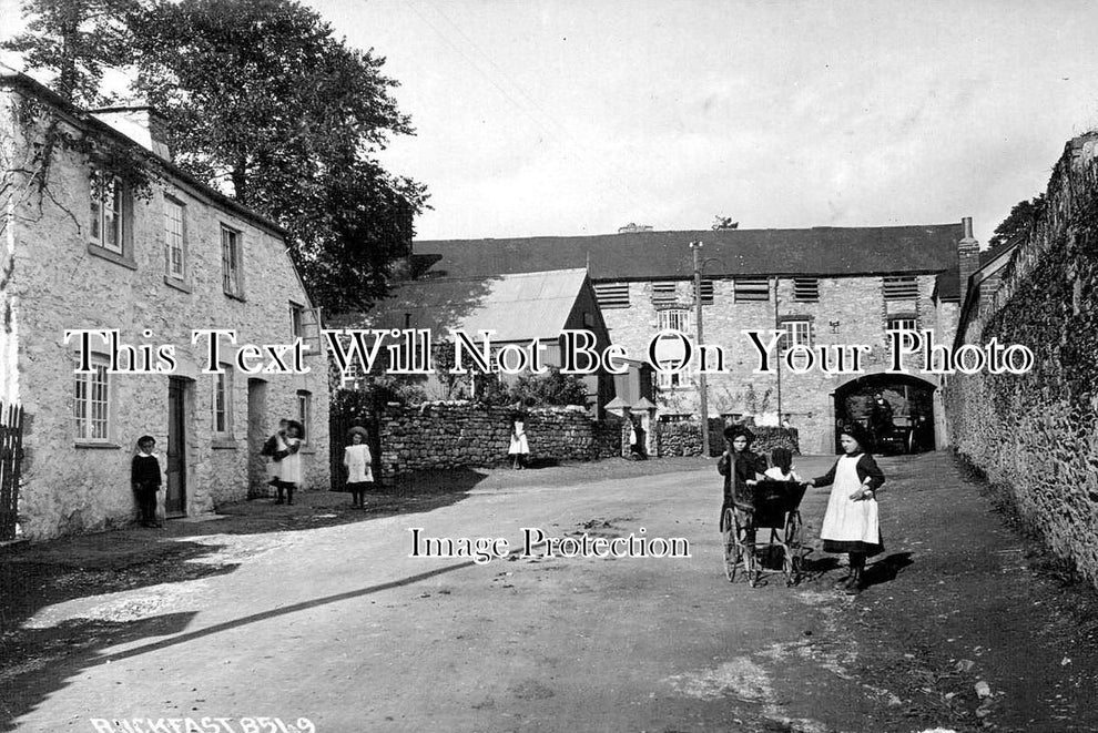 DE 921 - Buckfast, Devon – JB Archive