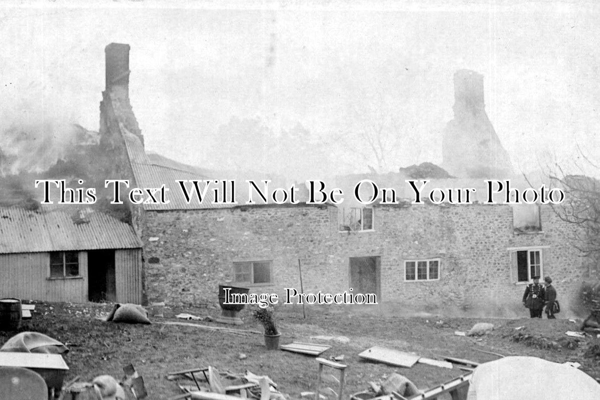 DE 986 - Challenger Farm Fire, Membury, Axminster, Devon – JB Archive
