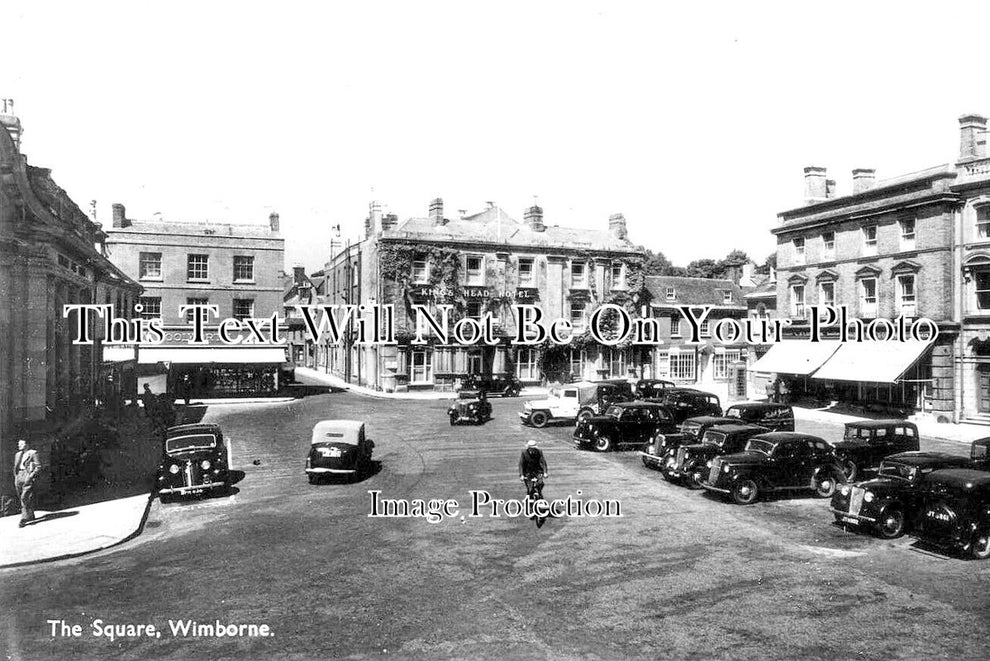 DO 2642 - The Square, Wimborne, Dorset – JB Archive