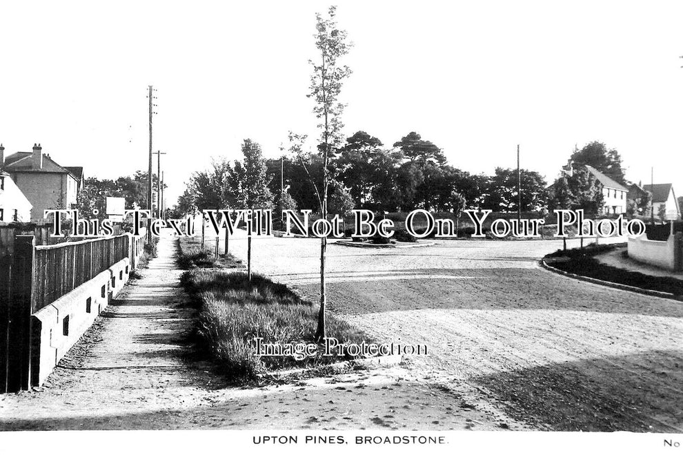 DO 2673 - Upton Pines, Broadstone, Bournemouth, Dorset – JB Archive