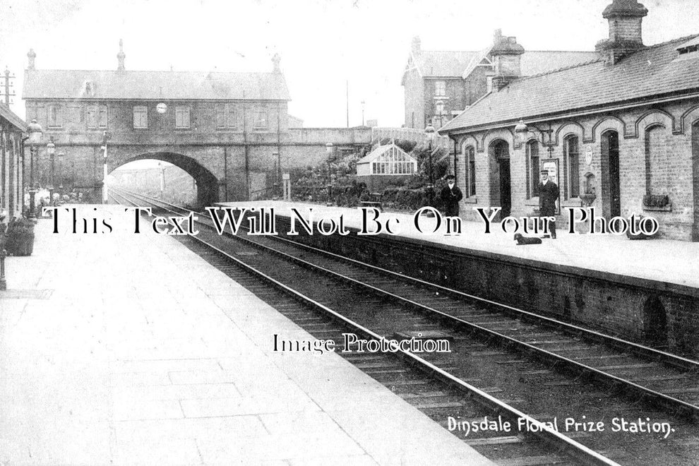 DU 1799 - Dinsdale Floral Prize Railway Station, County Durham c1910 ...