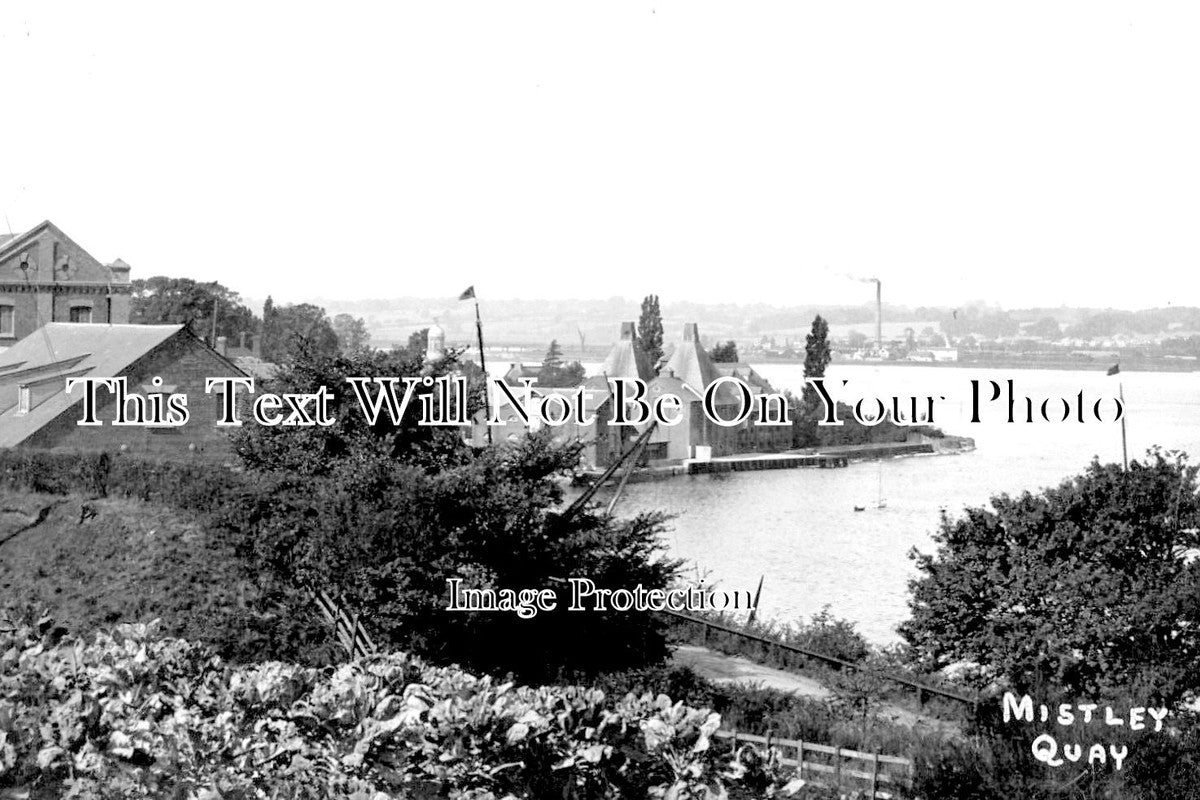 ES 1636 - Mistley Quay, Manningtree, Essex – JB Archive
