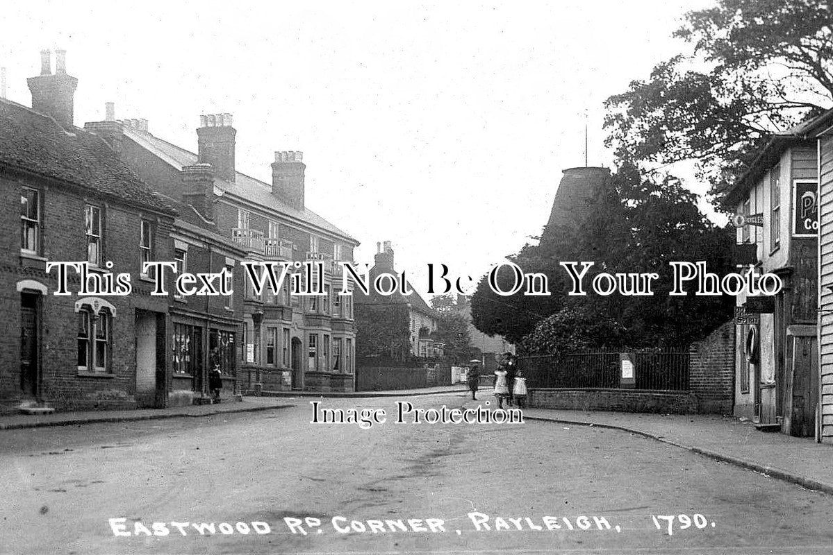 ES 2606 - Eastwood Road Corner, Rayleigh, Essex – JB Archive