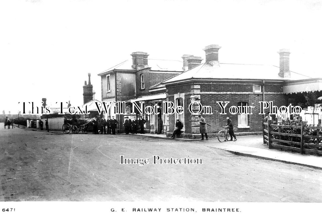 ES 4613 - Braintree Railway Station, Essex – JB Archive
