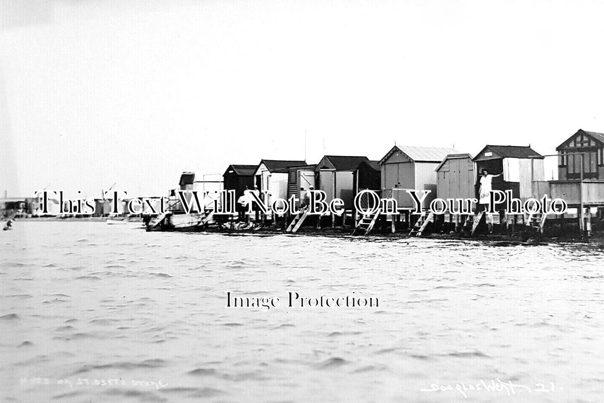 ES 4701 - Chalets, St Osyth, Stone Point, Essex – JB Archive