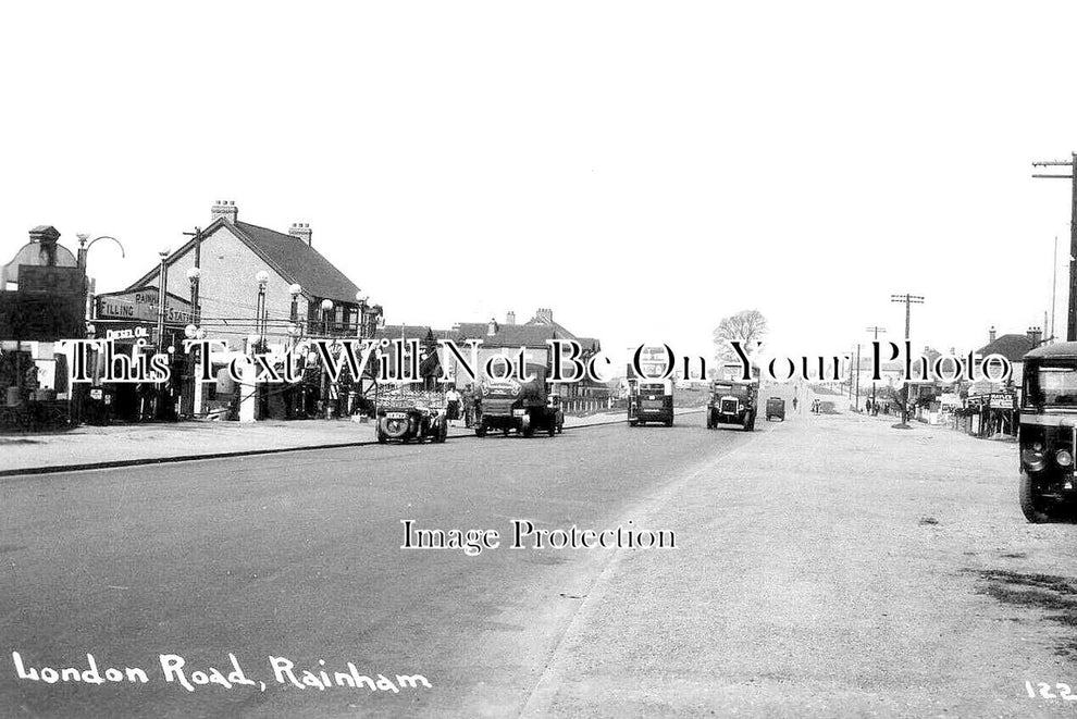 ES 4785 - London Road, Rainham, Essex – JB Archive