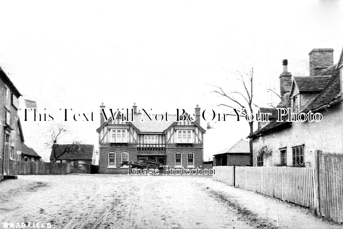 ES 5007 - The Strangers Inn Pub, Bradfield, Essex – JB Archive