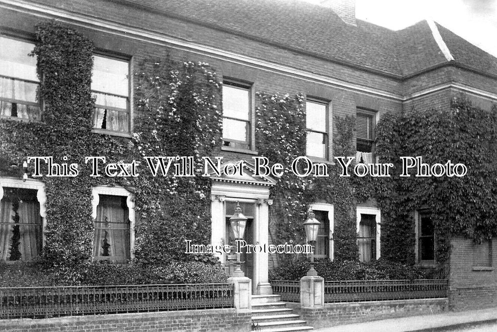 ES 5245 - Halstead, Essex – JB Archive