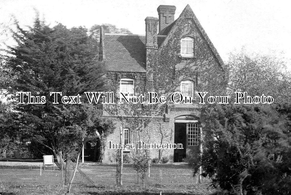 ES 5346 - House In Weeler, Essex – JB Archive