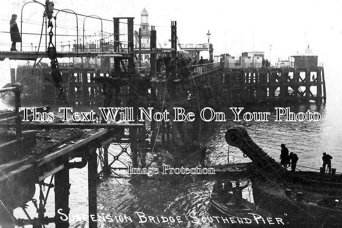 ES 5979 - Suspension Bridge, Southend Pier, Essex 1909 – JB Archive