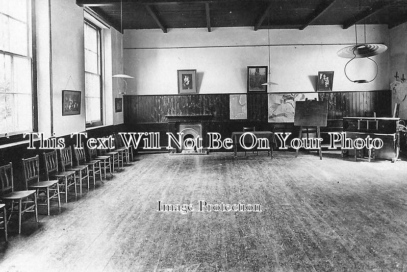 GL 1534 - Bussage House, Stroud, Gloucestershire – JB Archive