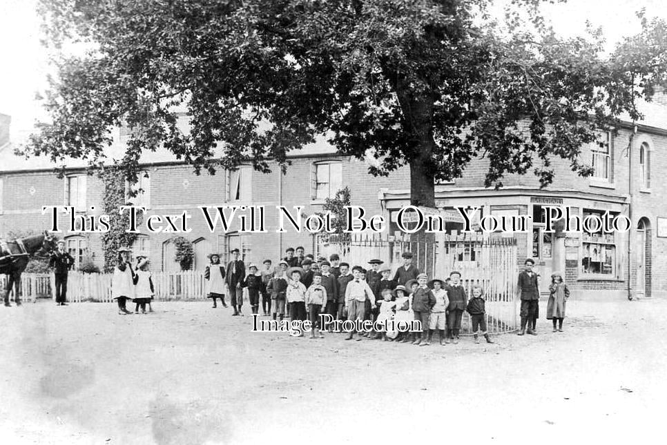 HA 1748 - Fair Oak Square, Fair Oak, Hampshire – JB Archive