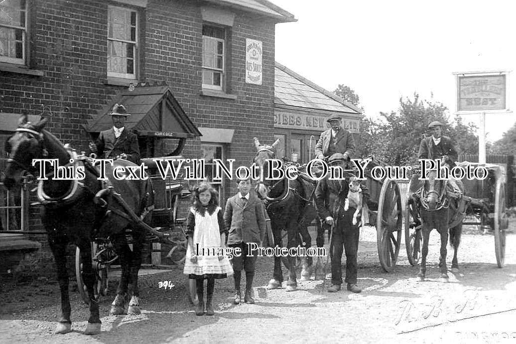 HA 2015 - The Travellers Rest,m Three Legged Cross – JB Archive