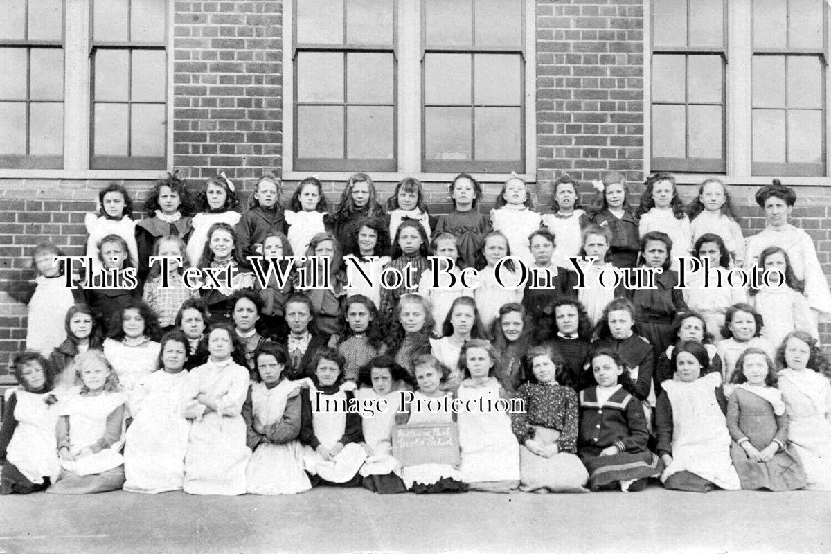 HA 4220 - Girls School Group, Bitterne Park, Southampton, Hampshire ...