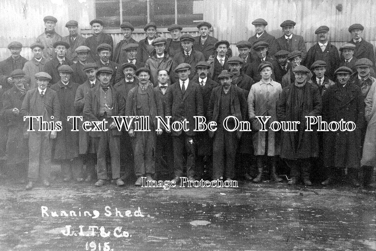HA 4485 - Running Shed Staff, Basingstoke, Hampshire 1915 WW1 – JB Archive